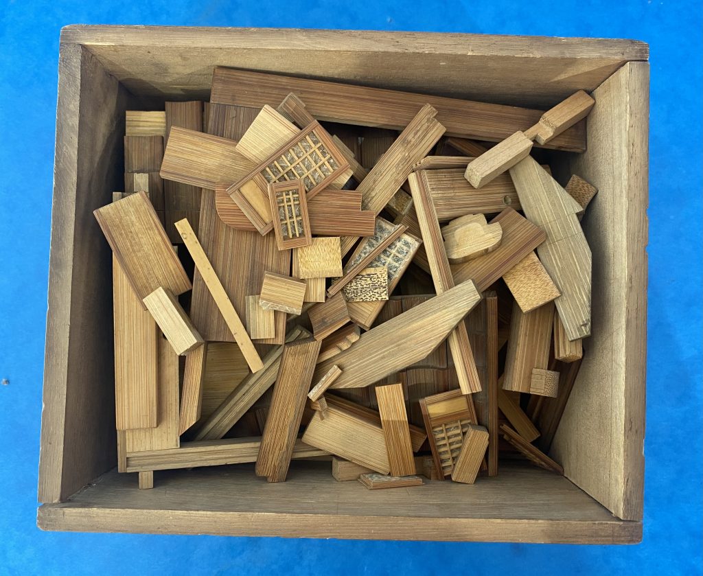 Early Japanese Puzzle House. - Mostly Boxes Antiques!