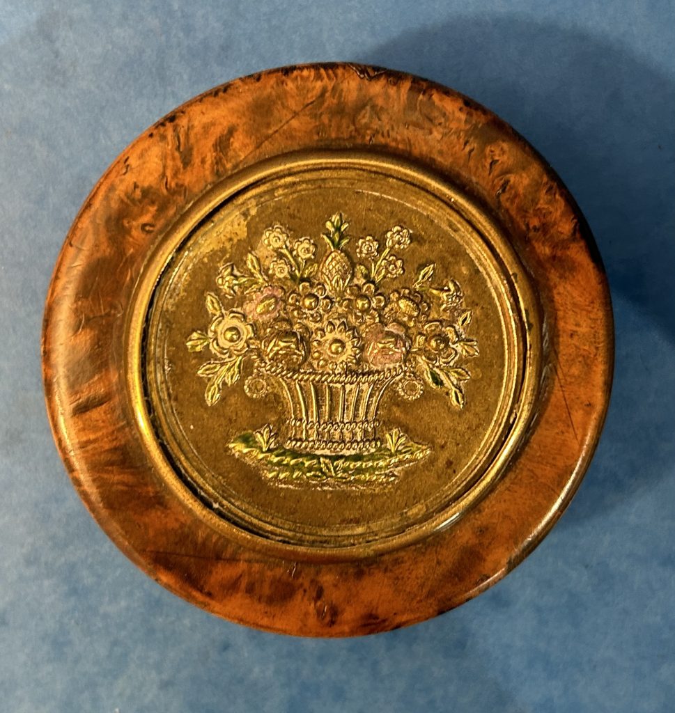19th Century French Brass Mounted Thula Snuff Box. - Mostly Boxes Antiques!