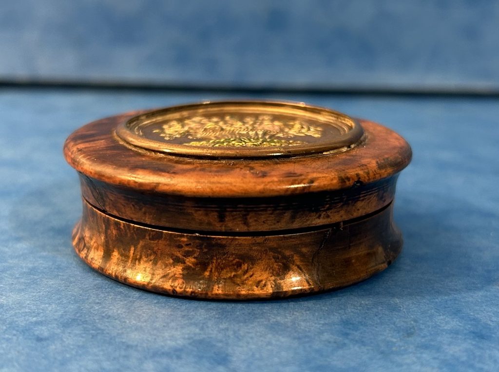19th Century French Brass Mounted Thula Snuff Box. - Mostly Boxes Antiques!