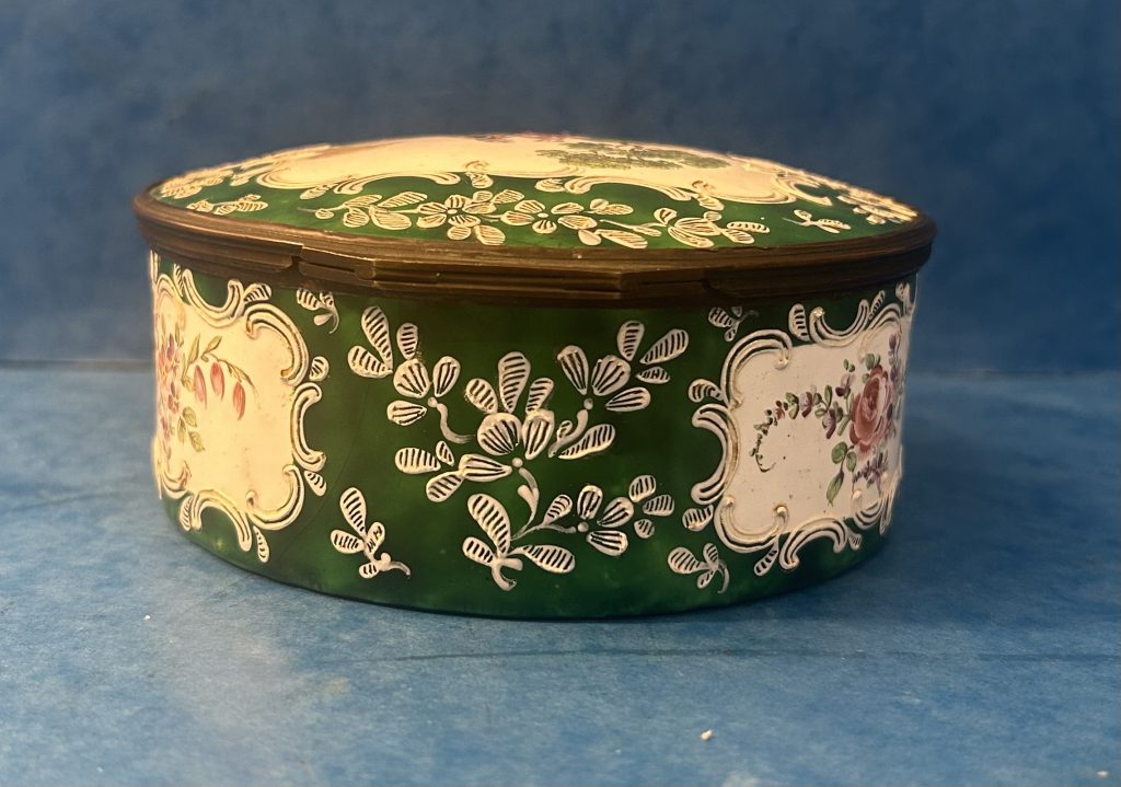 Victorian Samson Enamelled Box. - Mostly Boxes Antiques!