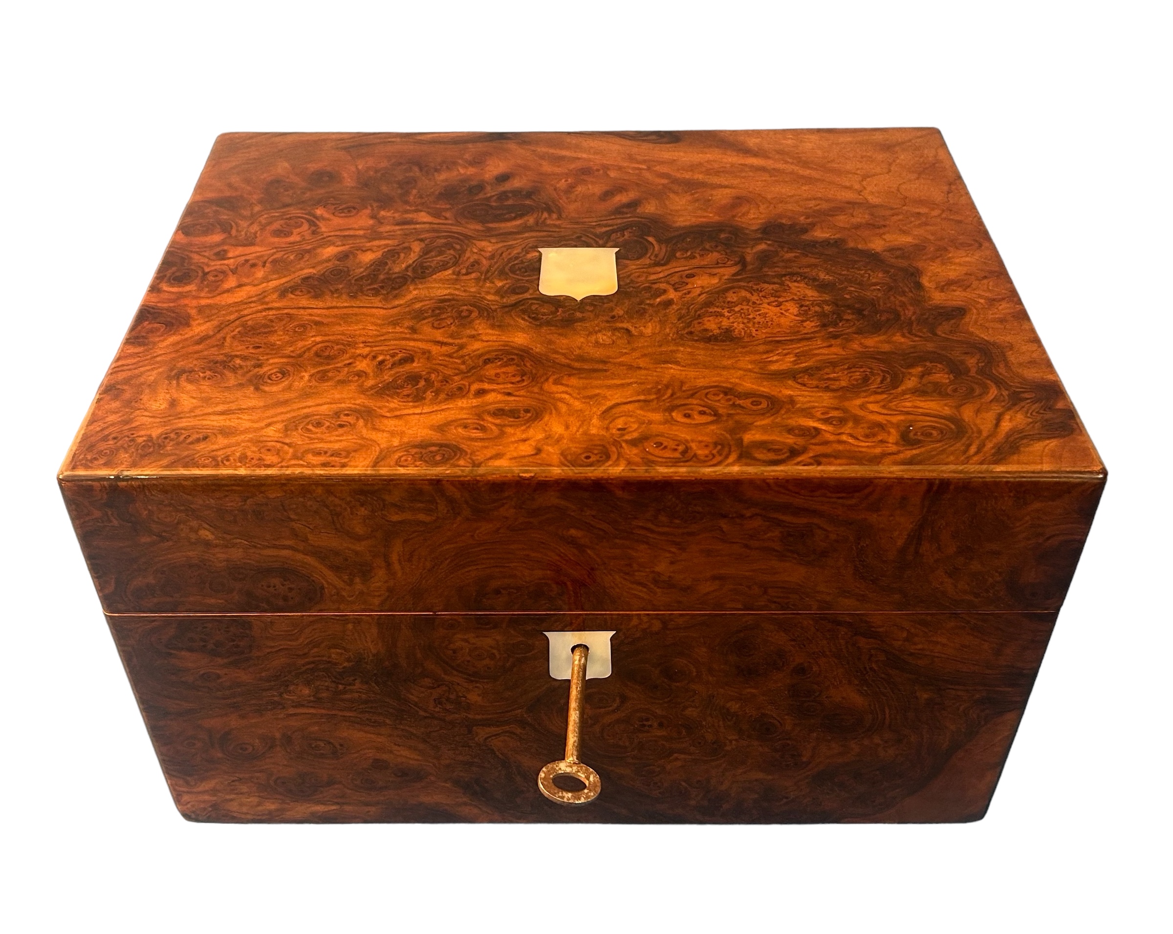 Welcome to Mostly Boxes Antiques - Mostly Boxes Antiques!