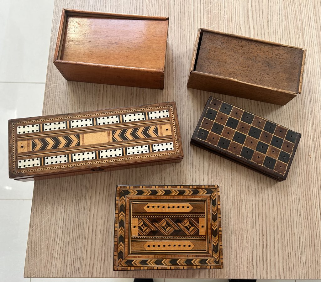 Antique Boxes - Games Boxes Archives - Mostly Boxes Antiques!