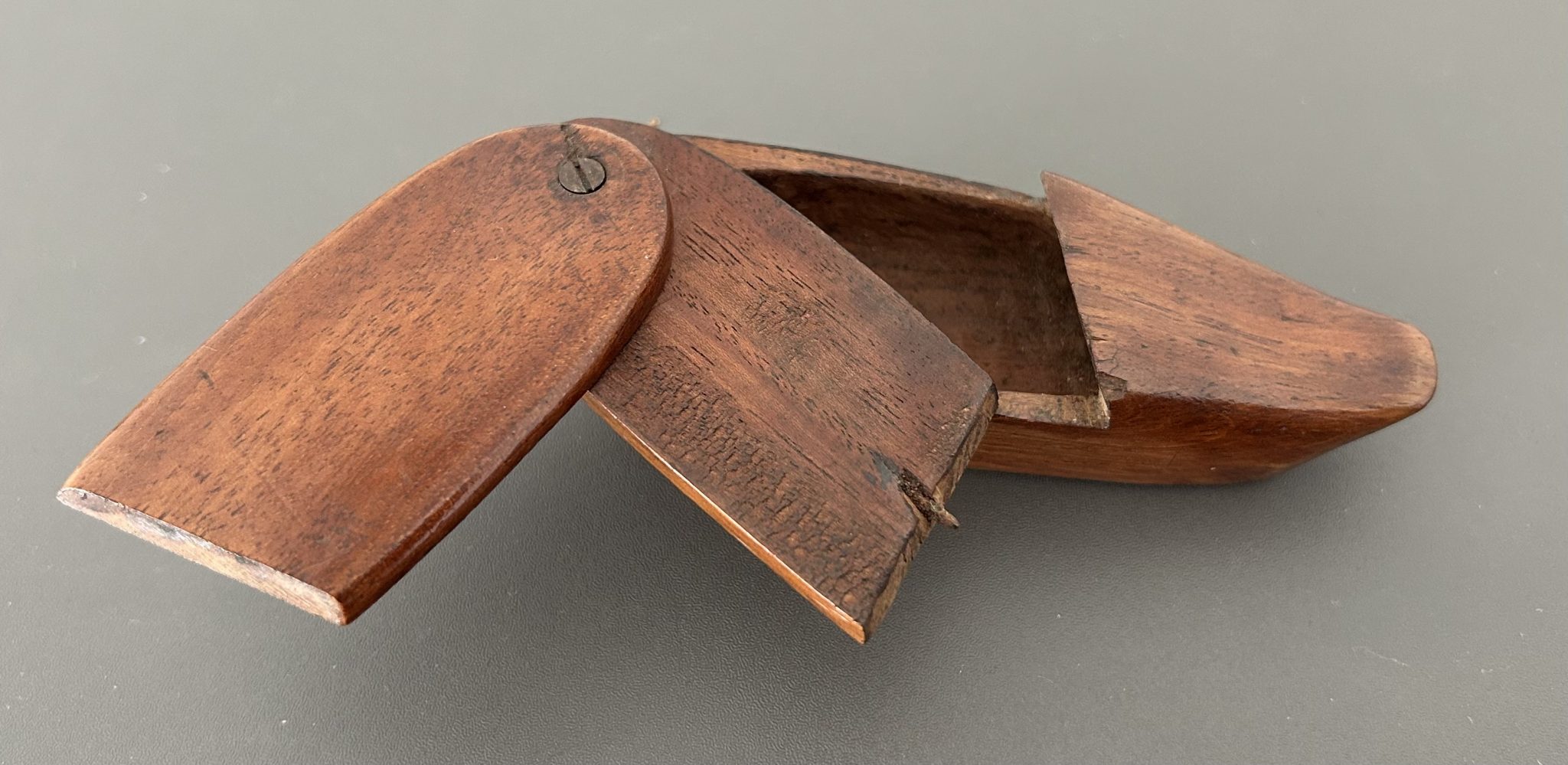 Victorian Mahogany Shoe Snuff Box. - Mostly Boxes Antiques!